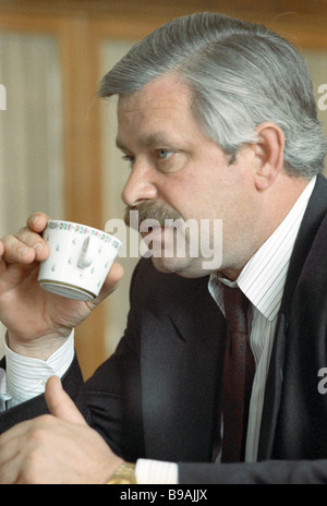 Russian Vice President Alexander Rutskoi Stock Photo: 22975478 - Alamy