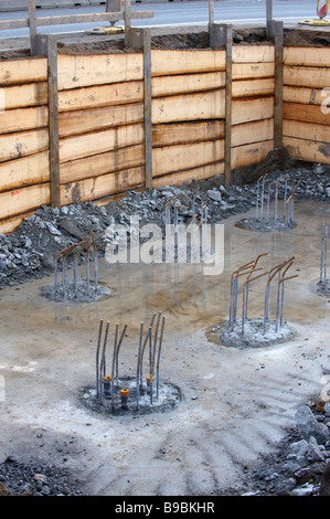 Construction of a reinforced concrete basement floor slab on a large ...