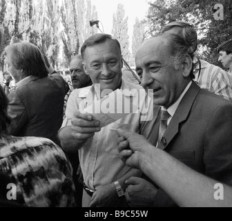 Former Soviet KGB Major General Oleg Kalugin takes part in the rally ...