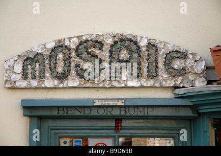 mosaic boutique shop harbour street whitstable Stock Photo - Alamy