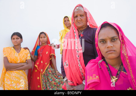 Portrait of a family, Pushkar, Ajmer, Rajasthan, India Stock Photo - Alamy