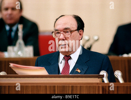 Alexander Yakovlev Secretary of the Soviet Communist Party s Central ...