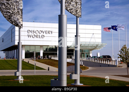 Discovery World at Pier Wisconsin Milwaukee WI Stock Photo - Alamy
