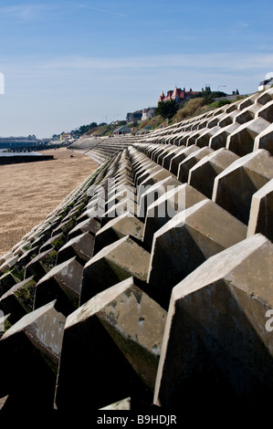 Clacton-On-Sea Sea defence Coastal Sea defence Sea barrier Stock Photo ...