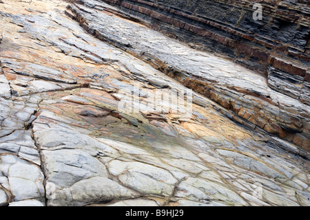 Rock strata Cornwall UK Stock Photo - Alamy