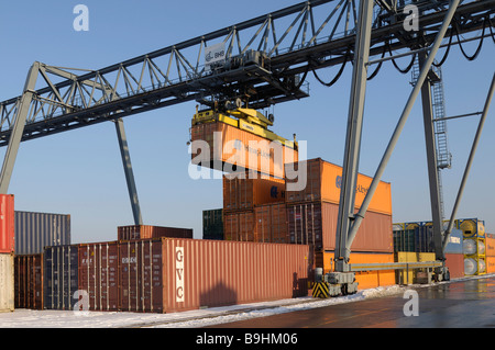 Container Terminal Bonn, containers being loaded onto trucks, reach ...