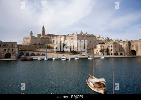 Senglea Waterfront and Church of Our Lady of Victory, Senglea, Malta ...