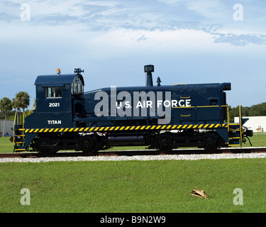 AIR FORCE LOCOMOTIVE USED TO MOVE TITAN ROCKETS TO THE LAUNCH PAD AT ...