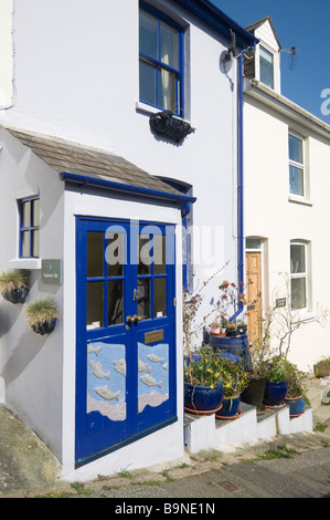 Cottage Fowey Cornwall UK Stock Photo - Alamy
