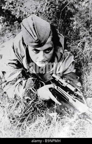 I Sniper, Lyudmila Pavlichenko Stock Photo - Alamy