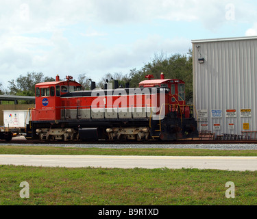 THE U S AIR FORCE LOCOMOTIVE USED TO MOVE TITAN ROCKETS TO THE LAUNCH ...