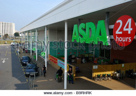 Asda 24 hour Supermarket, Town Centre, Hatfield, Hertfordshire, England ...