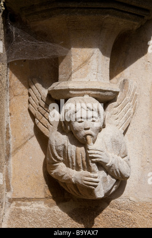 Stone carved gargoyle. Christ Church College, University of Oxford ...