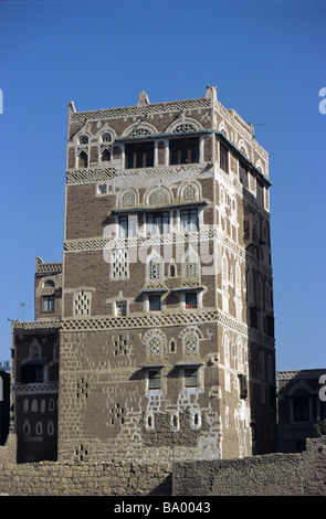 Adobe Mud Brick High-Rise Tower House with Decorated Windows, Sana'a or ...