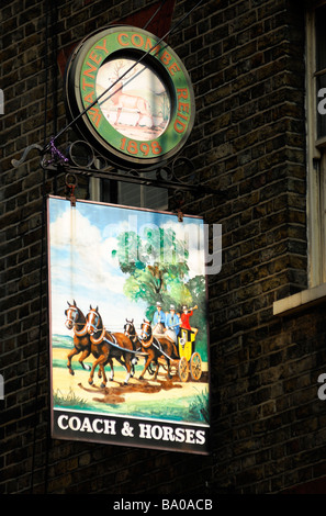 The Coach & Horses Pub exterior an old coaching inn in Salisbury Stock ...