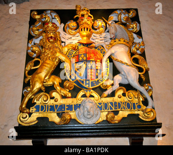 The London coat of Arms on Tower Bridge Stock Photo - Alamy