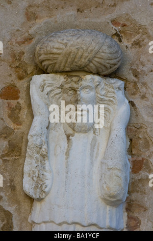 Sculpture of Turbaned Muslim Man at a Palazzo near Campo dei Mori in ...