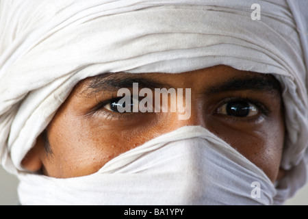 Mauritanian Man Wearing a Turban in Nouakchott Mauritania Stock Photo ...