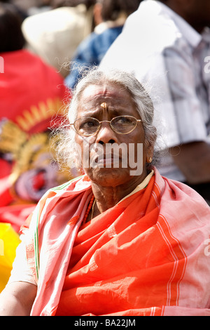 Sri Lanka: Female LTTE (Liberation Tigers of Tamil Eelam) soldier ...