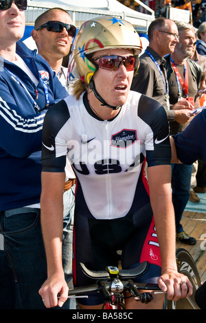 Cyclist Kristin Armstrong of the United States crosses the finish line ...