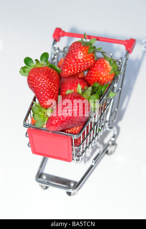 Strawberries in a shopping trolley Stock Photo - Alamy