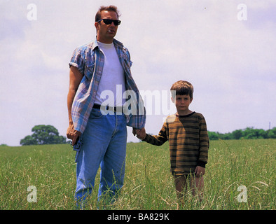 A PERFECT WORLD - 1993 Warner/Malpaso film with Clint Eastwood Stock ...