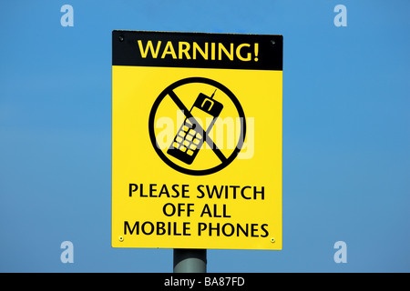 Switch off mobile phone sign at Jodrell Bank Observatory Stock Photo ...