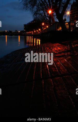 Putney Embankment and slipway, Putney, London SW15, England, UK Stock ...