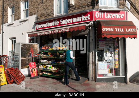 Local corner shop in London England UK Stock Photo - Alamy