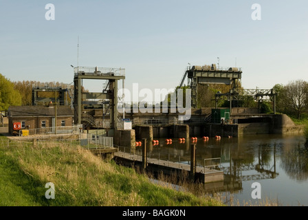 Denver Sluice on the River Great Ouse, Norfolk, England Stock Photo - Alamy