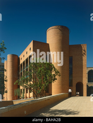 SANDTON LIBRARY, GAPP ARCHITECTS, JOHANNESBURG, SOUTH AFRICA Stock ...
