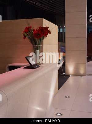 Deloitte + Touche Reception to Offices, London, United Kingdom, Harper ...