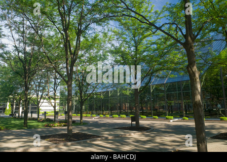Columbus Indiana architecture. Irwin Union Bank and Trust Company ...