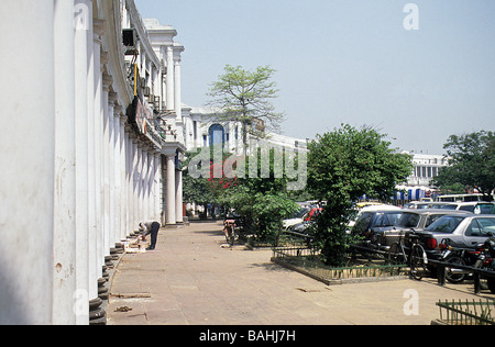 Connaught Place Metro Station, New Delhi, India Stock Photo - Alamy
