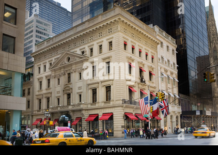 Cartier Fifth Avenue Manhattan New York, New York, USA Stock Photo - Alamy