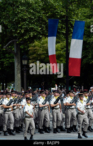 French soldiers marching during the 14th of July Bastille day military ...