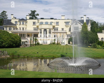 UPDOWN COURT, JOHN B. SCHOLZ, WINDLESHAM, UNITED KINGDOM Stock Photo ...