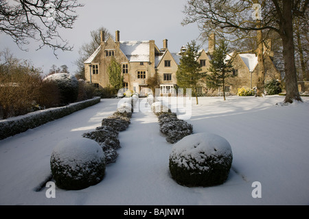 Country manor house in snow covered parkland Stock Photo - Alamy