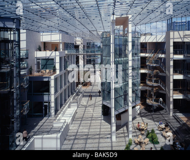 british airways waterside headquarters Stock Photo - Alamy