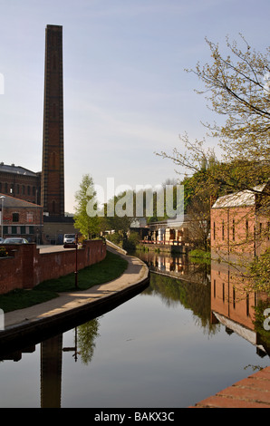 The staffordshire and worcestershire canal at Kidderminster, UK Stock ...