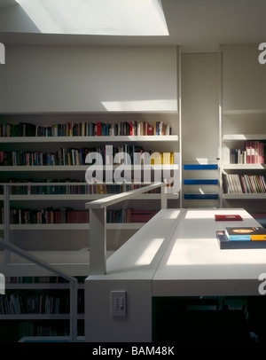 PRIVATE LIBRARY, TIMOTHY HATTON ARCHITECTS, LONDON, UNITED KINGDOM ...