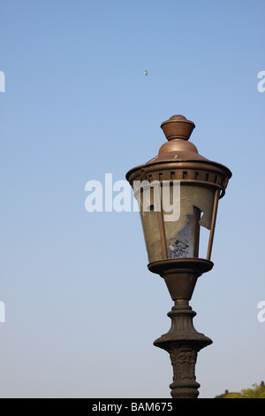 Broken street lamp Stock Photo - Alamy