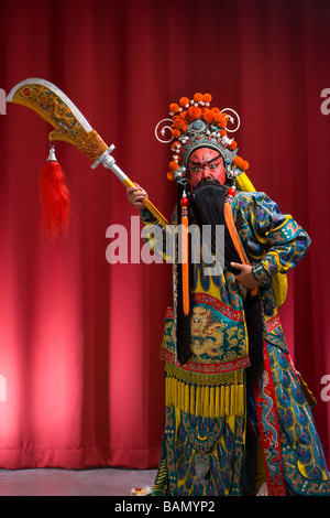 Guang Gong, Ancient Chinese General in Beijing Opera Costume ...