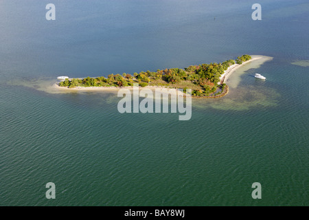 Pace Picnic Islands in the bay of Miami, Miami, Florida, United States ...