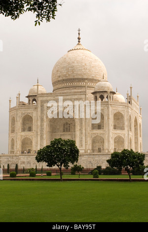 The Indian Char Bagh garden in Hamilton Gardens park, Hamilton, New ...