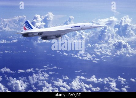 Concorde flying supersonic at high altitude Stock Photo - Alamy