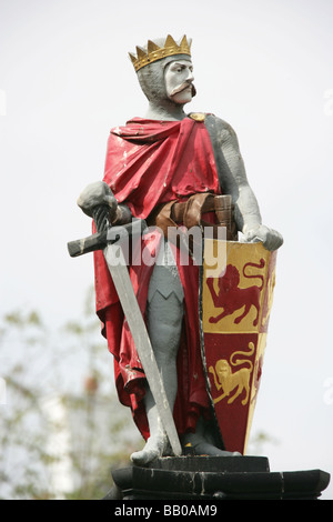 Statue of Llewellyn the Great in Conwy, North Wales, uk Llewlyn the ...
