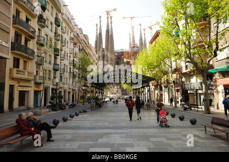 Avinguda Gaudi with Sagrada Familia basilica in the background ...