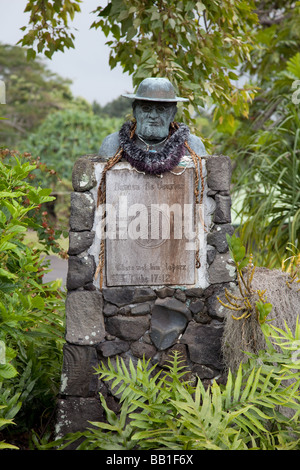 Statue of Father Damien or Saint Damien of Molokai, was a Roman ...