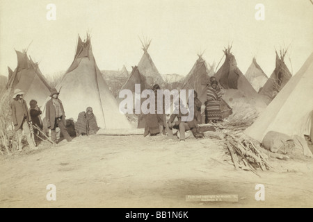 Native American Encampment - Lakota Indians Stock Photo - Alamy